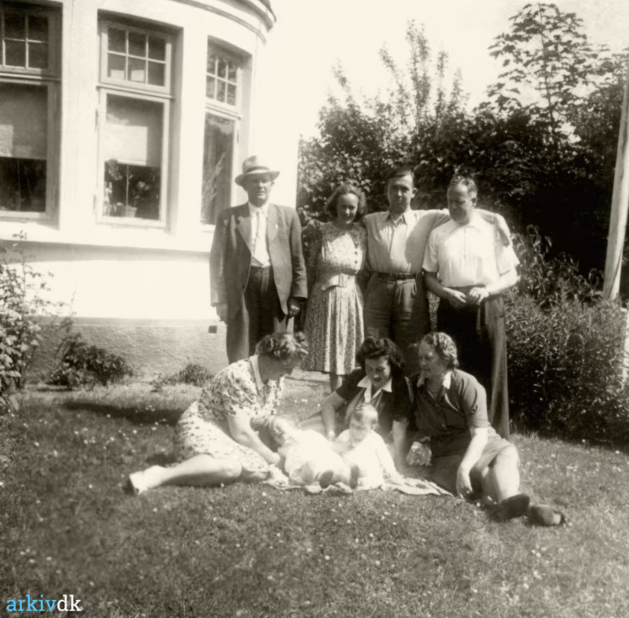 arkiv.dk | Familietræf på Rosenalle, Vojens