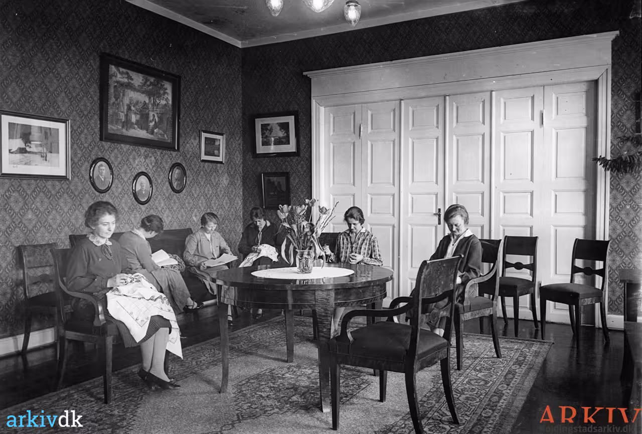 arkiv.dk | Kolding, Rendebanen Dagligstuen hos KFUK