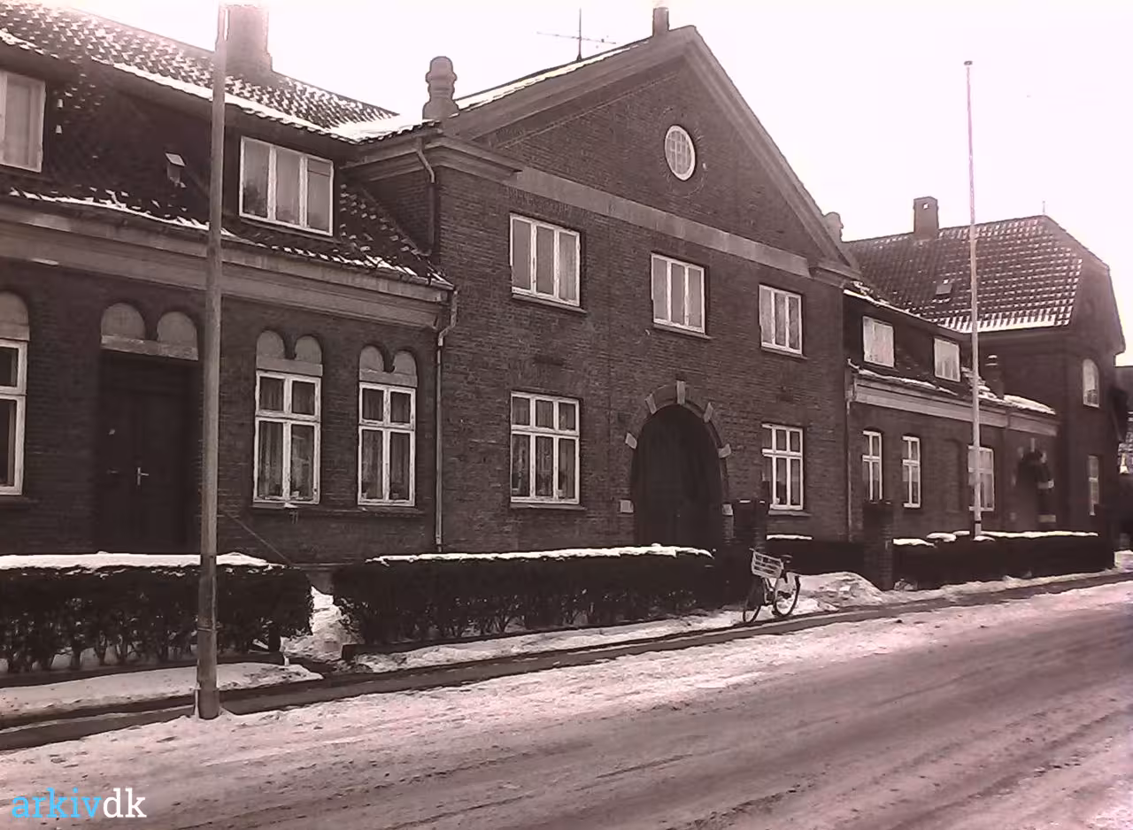 arkiv.dk | Østergade 48-52, Ringkøbing. Vinterbillede.