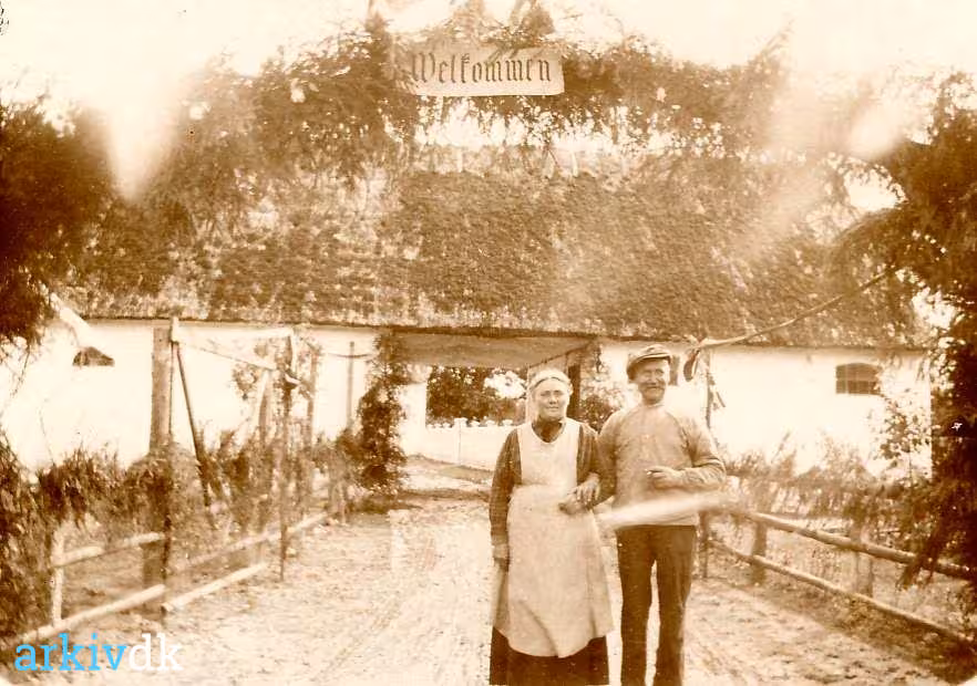 arkiv.dk | Inger Marie og Niels Larsen, Stiager