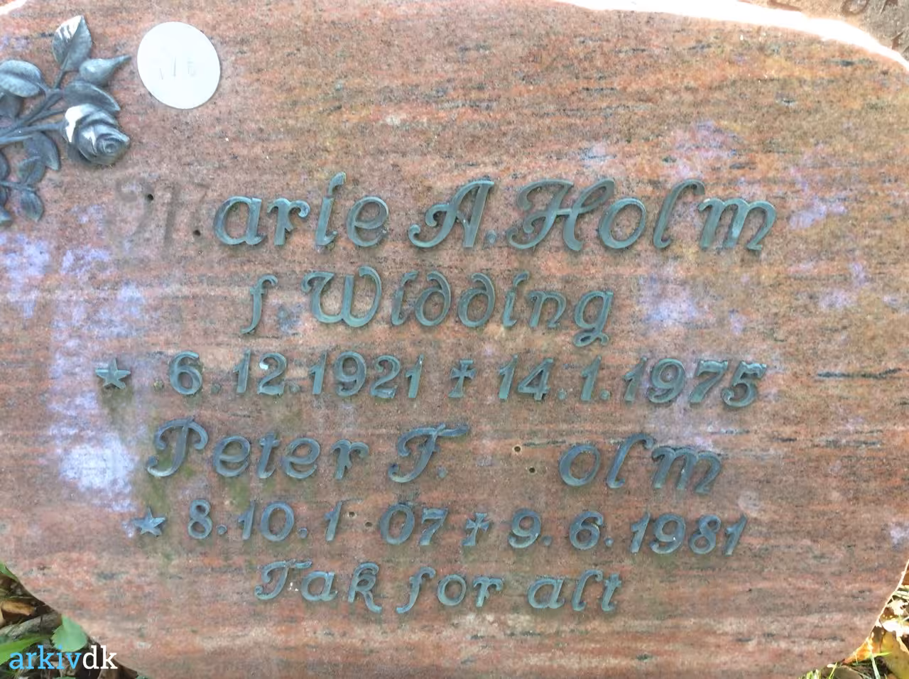 arkiv.dk | Holm, Peter F. ( 1907-1981) Holm. Marie A. ( 1921-1981) Født Widding.