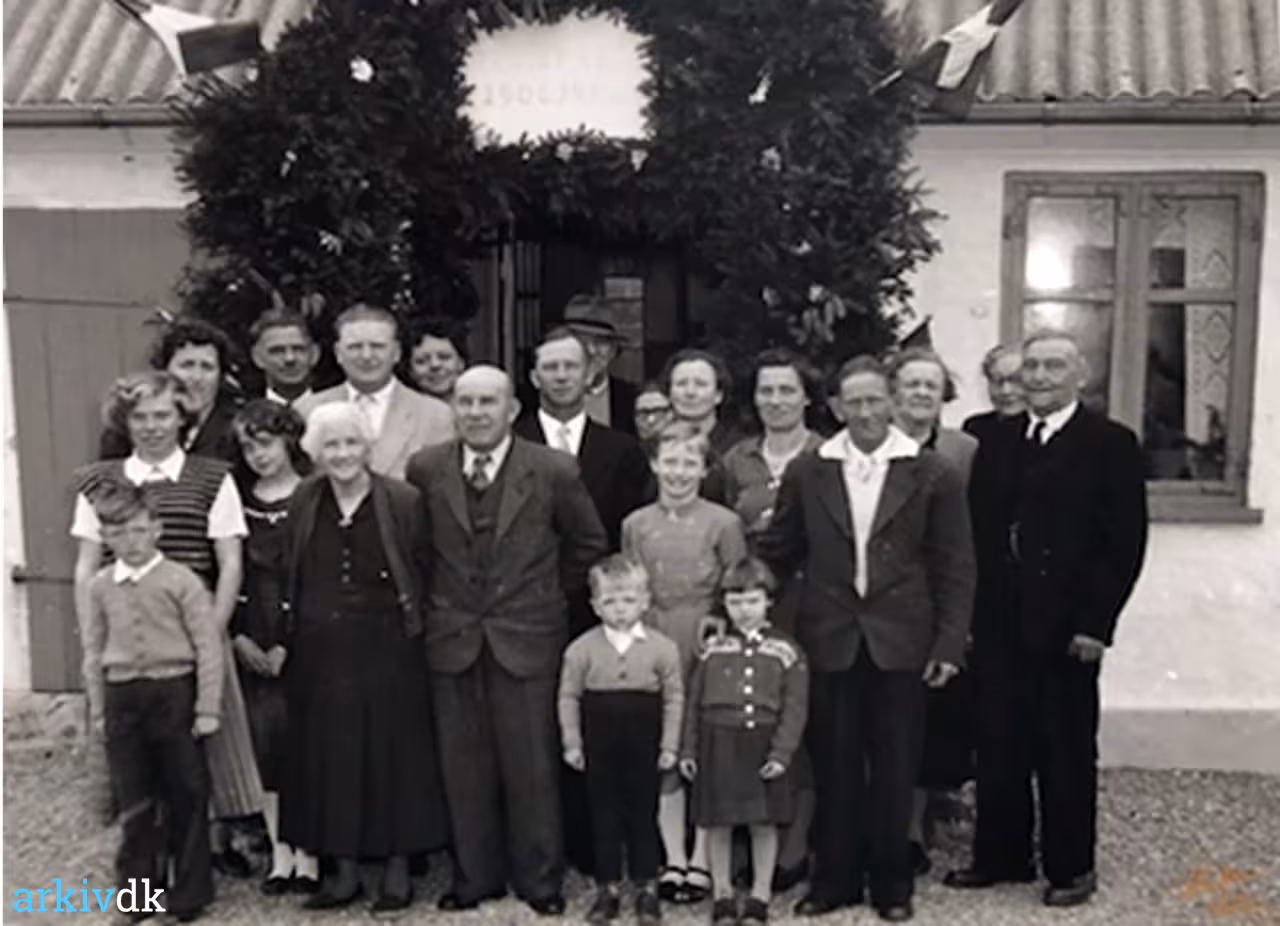 arkiv.dk | Karen og Niels Jensens guldbryllup