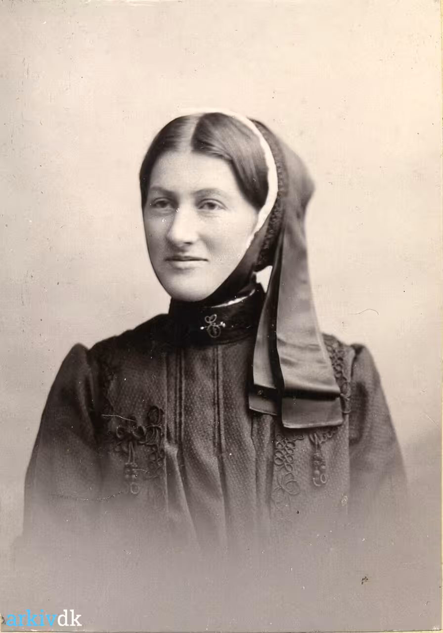 arkiv.dk | Elsebeth Hansen søster til Jens Peter Mortensen