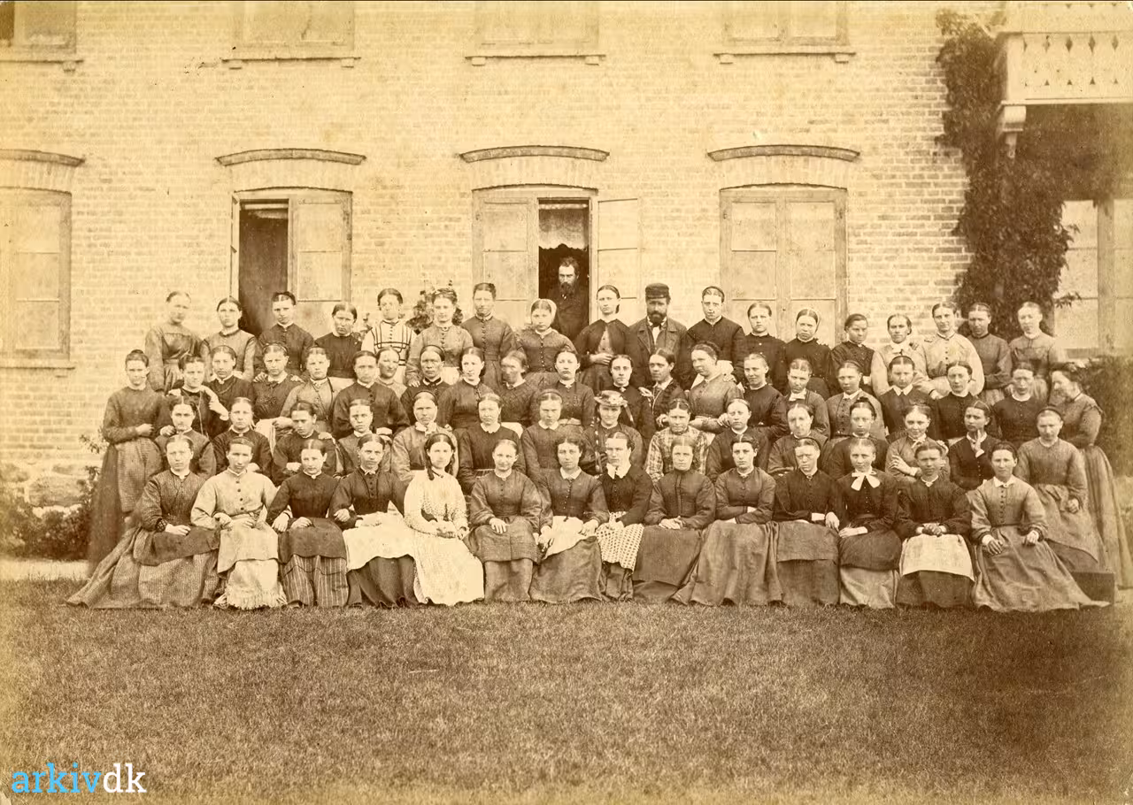 arkiv.dk | Vallekilde Højskole. Elevhold. Sommerhold.