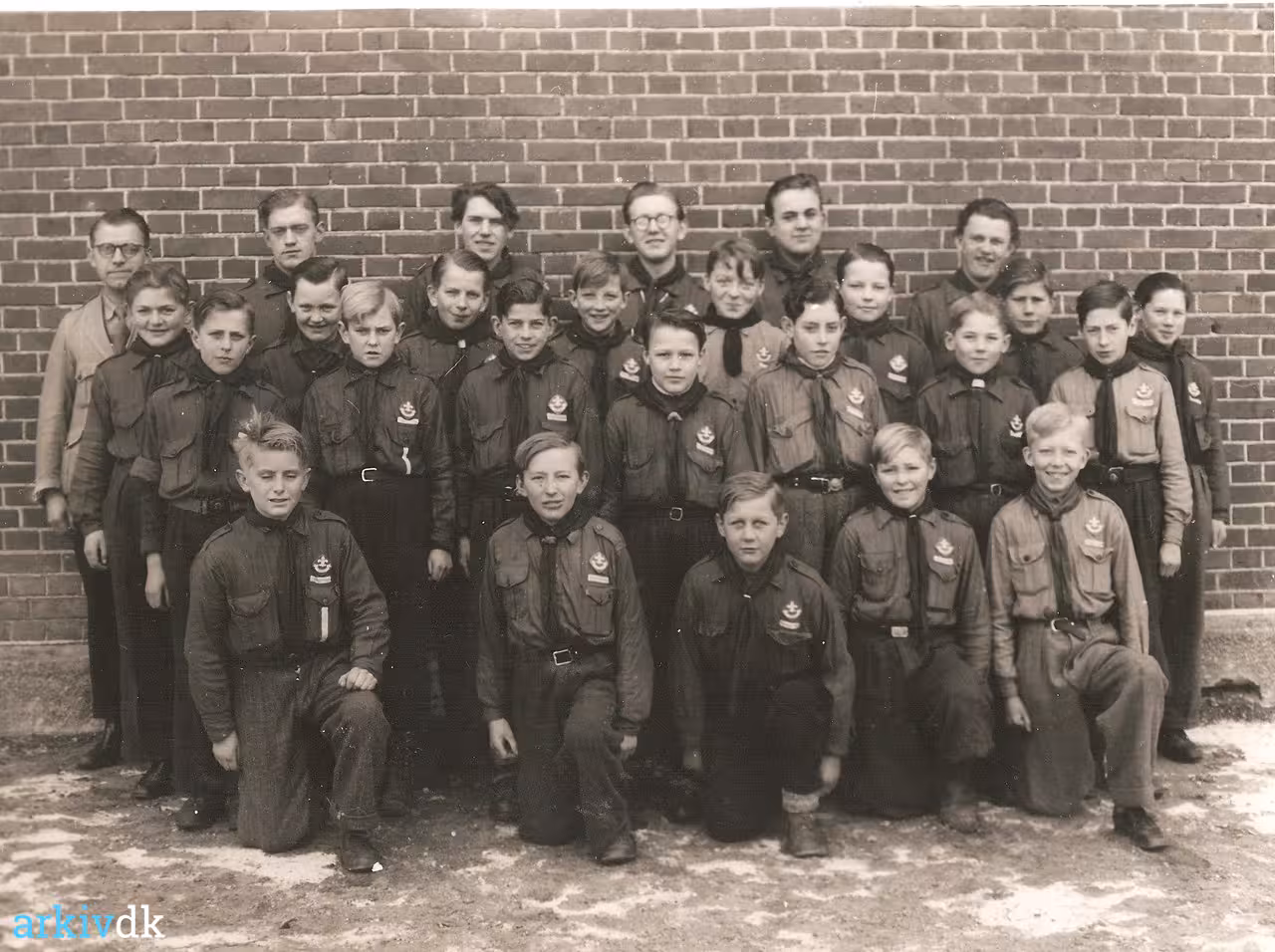 arkiv.dk | Rougsø Spejder Trop 1947