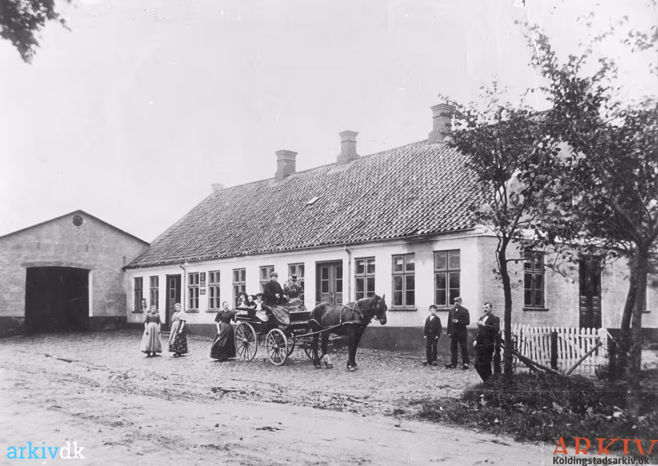 arkiv.dk | Bramdrupdam Kro med kørelade, Vejlevej.