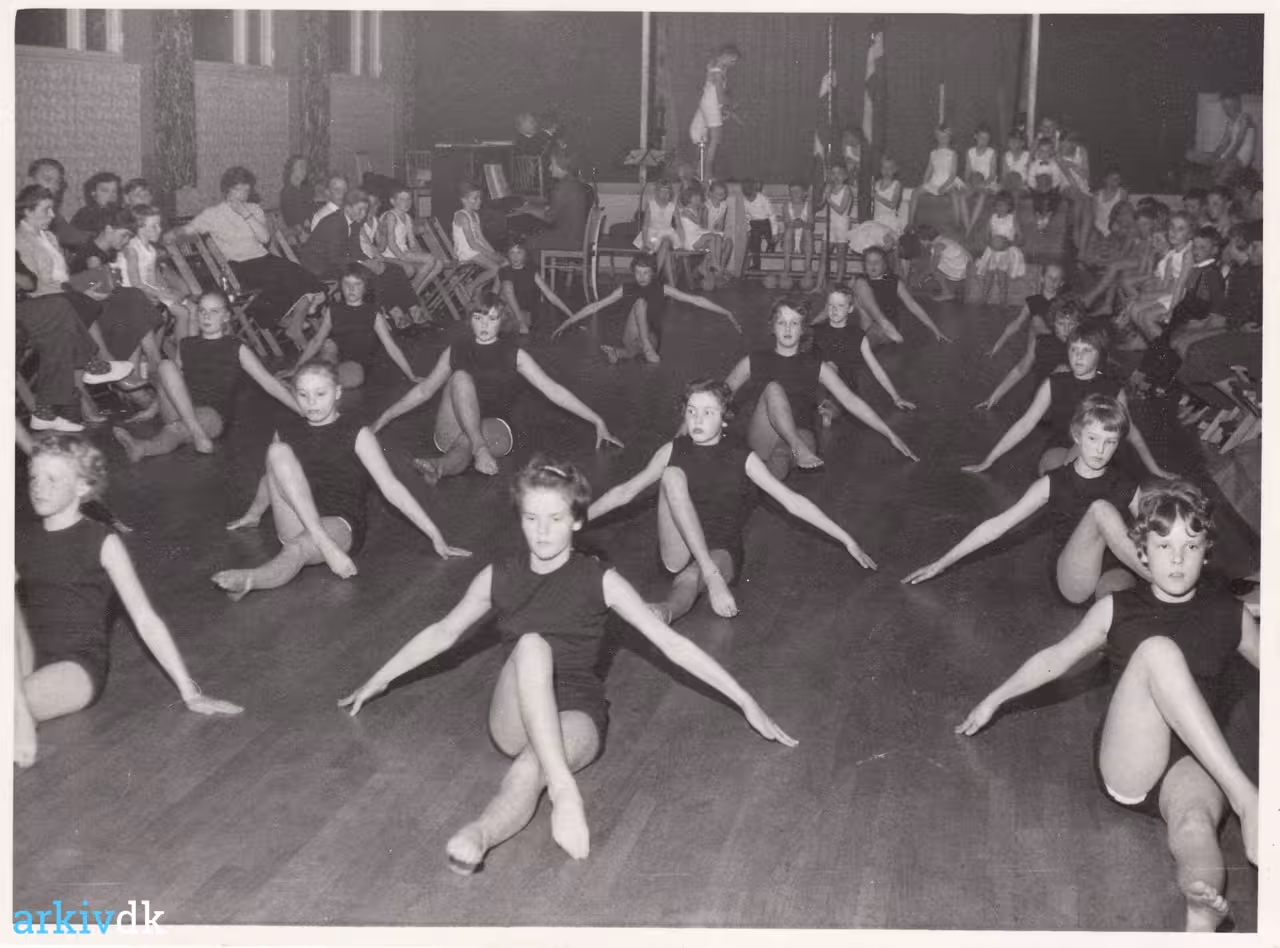 arkiv.dk | Gymnastik