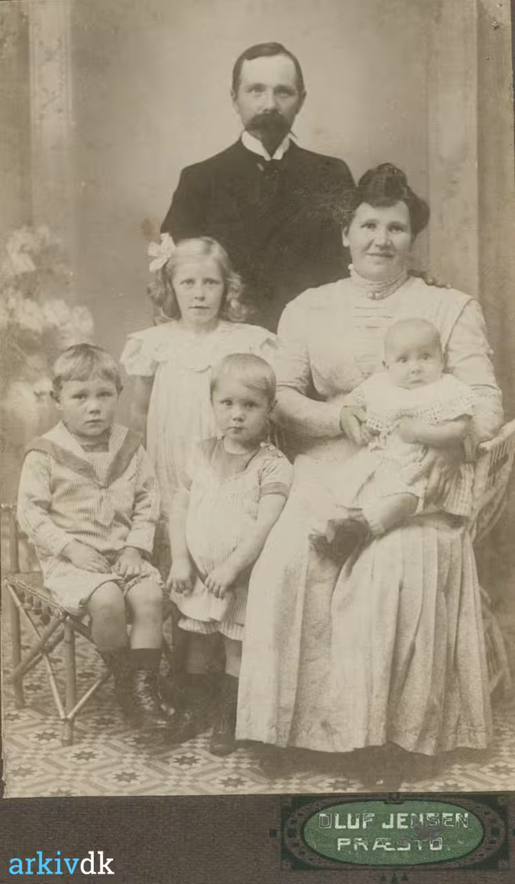 arkiv.dk | Familien Niels Bertel og Bente Kristine Nielsen, Præstø