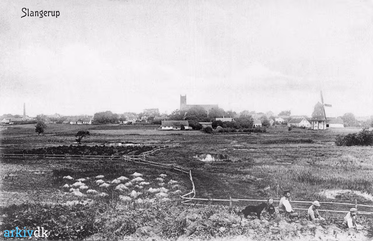 arkiv.dk | Slangerup set fra Hauge Møllegård