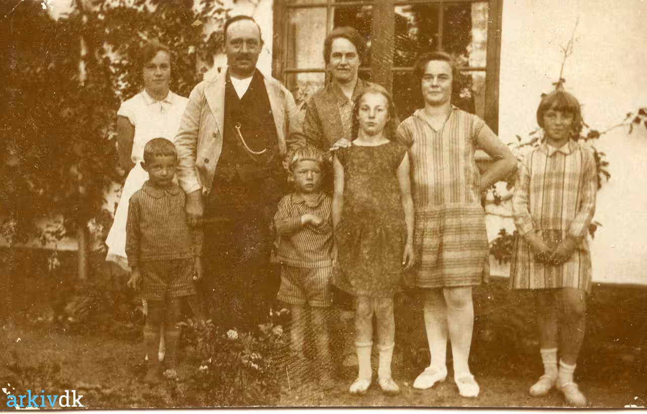 arkiv.dk | Bager Knudsen med familie