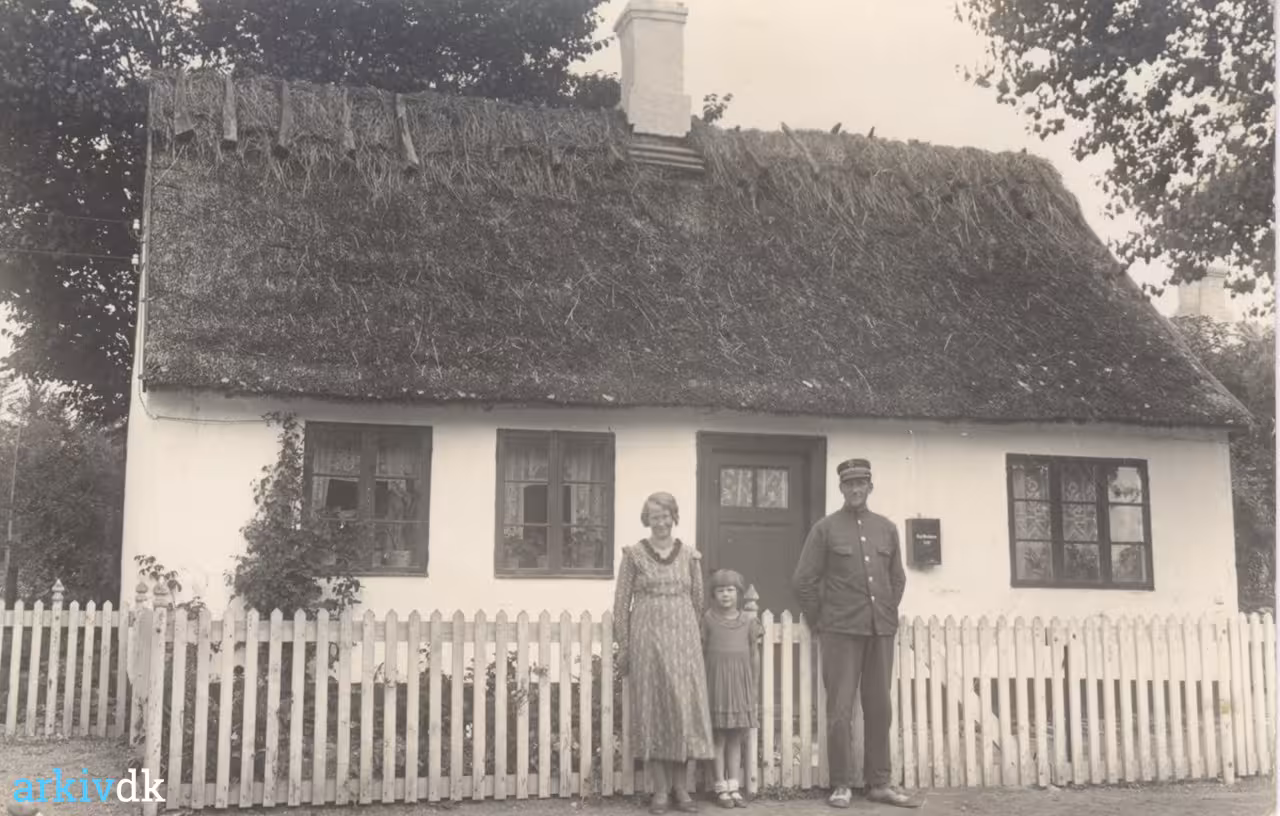 arkiv.dk | Rasmussen, Peder Martin, Tune postindleveringssted. Gruppefoto