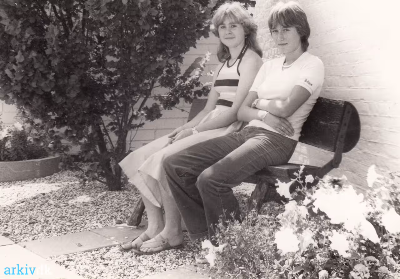 arkiv.dk | Hanne Buhl t.v. og ukendt