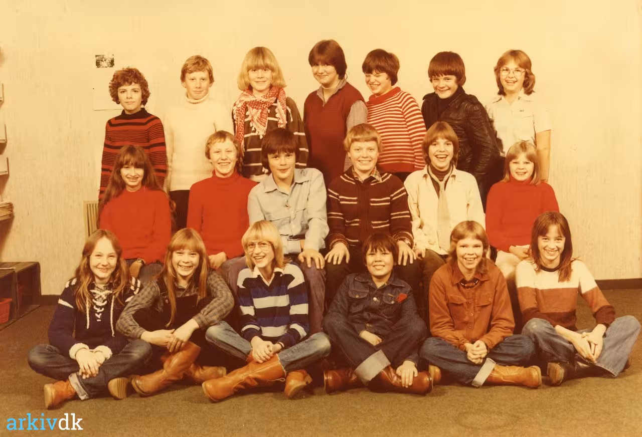 arkiv.dk | Nr. Kongerslev skole Klassebillede - 7. klasse