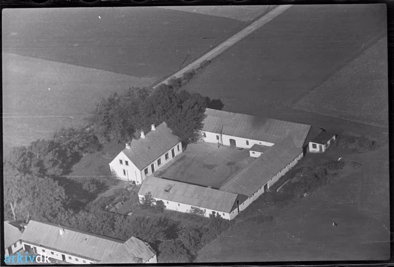 arkiv.dk | Tiendemarken 13, Gudum Luftfoto
