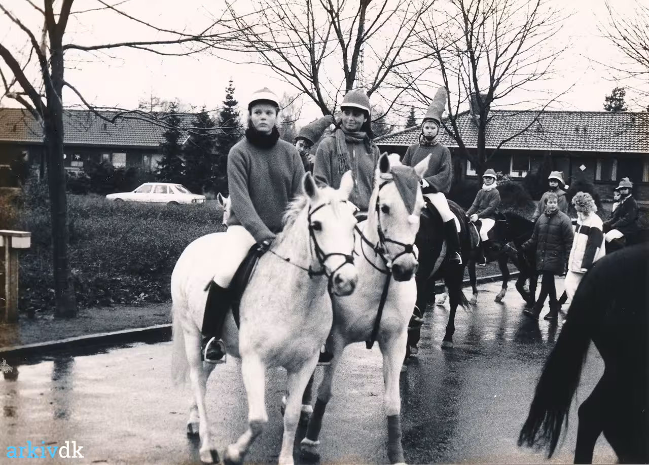 arkiv.dk | Jul i Ringe 1988. Juleoptog.