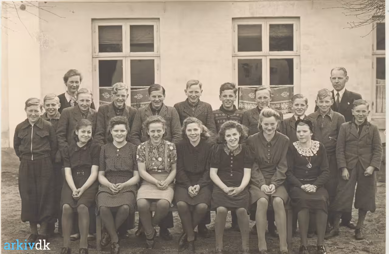 arkiv.dk | Konfirmander Låstrup 1943 Konfirmander Skals 1943