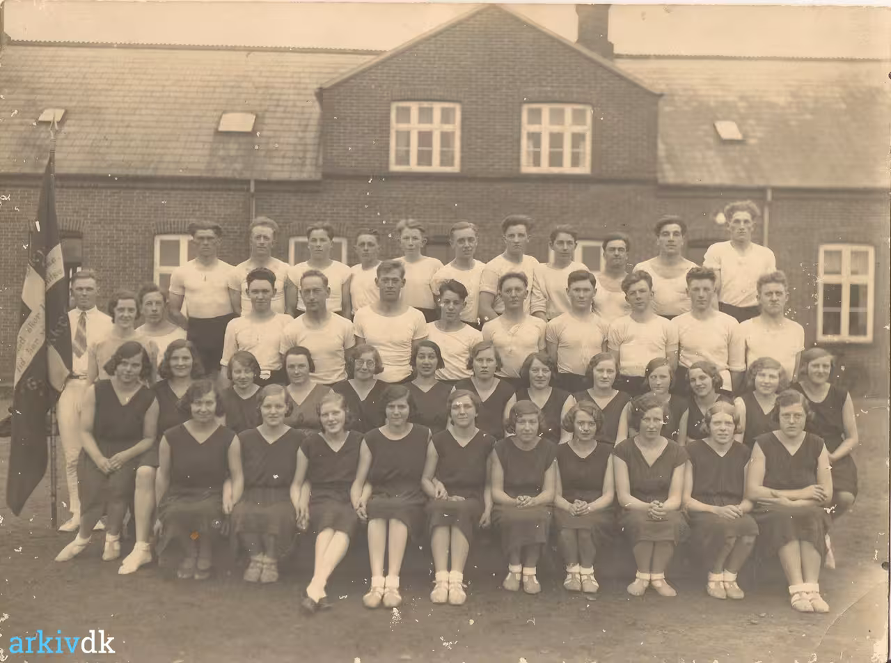 arkiv.dk | Gymnaster, Stadil Sogn, 6980 Tim