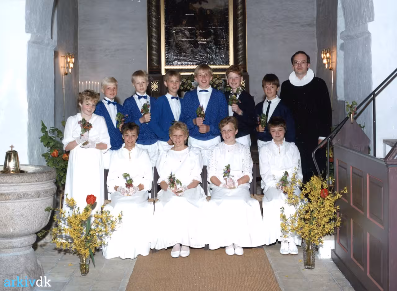 arkiv.dk | Konfirmation 1986 i Ansager