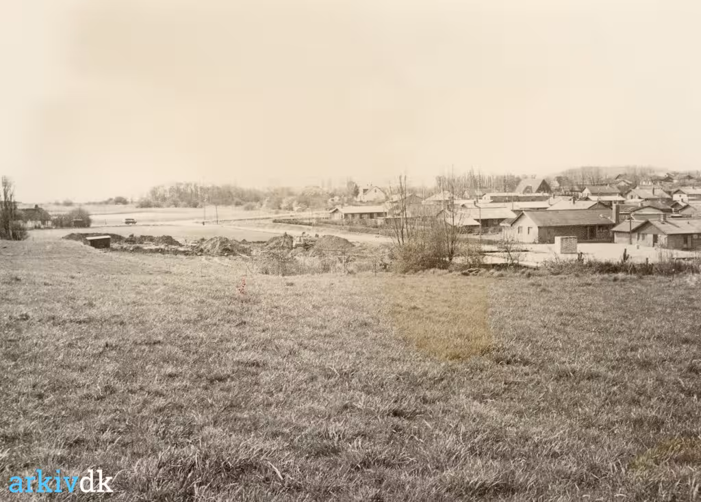arkiv.dk | Udsigt over Svenstrup fra Mælkevejen
