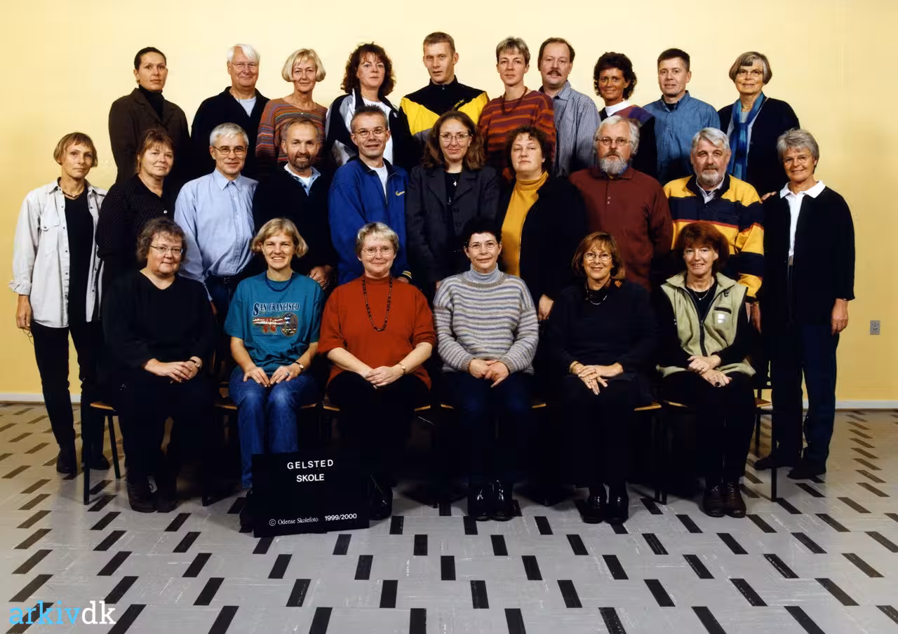 arkiv.dk | Gelsted skoles lærerstab, 1999 - 2000, Gelsted sogn