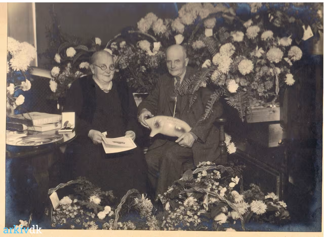 arkiv.dk | Eriksen og frue. Guldbryllup. 1949