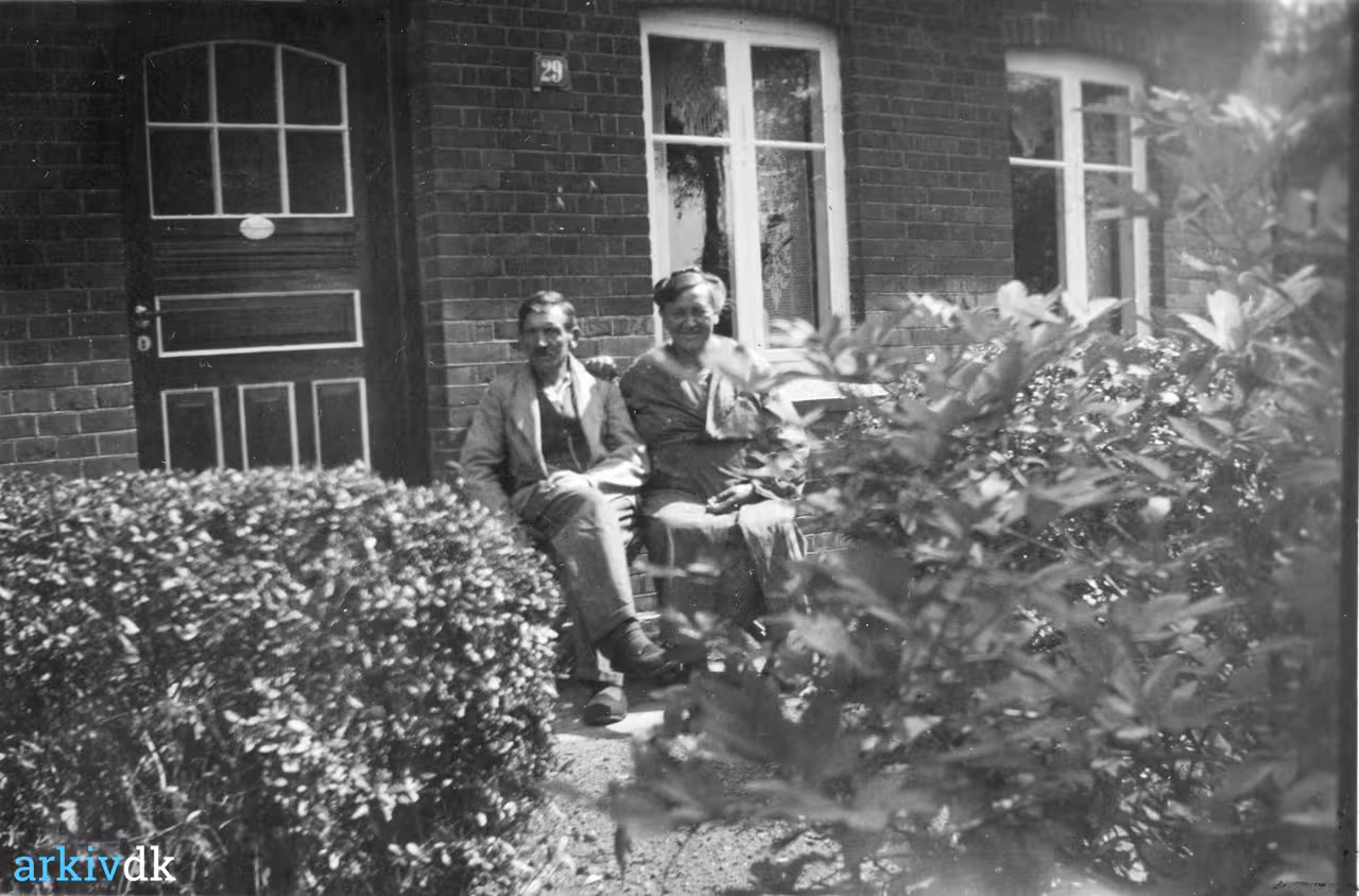 arkiv.dk | Christiane og Christian Jespersen, Koldingvej 129, Vejle, 1940'erne