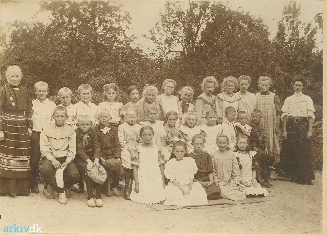 arkiv.dk | Marie Møllers Privatskole ca. 1908.