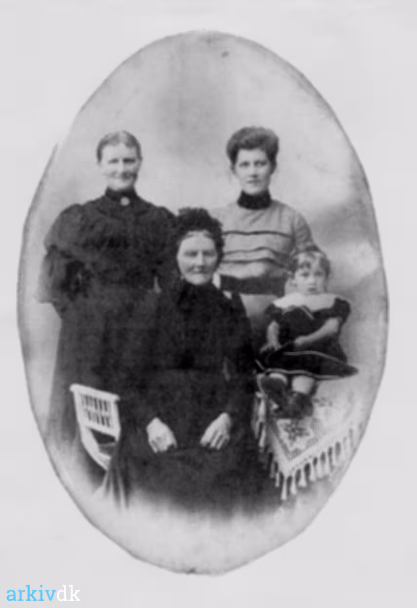 arkiv.dk | Fotografi af 4 generationer
