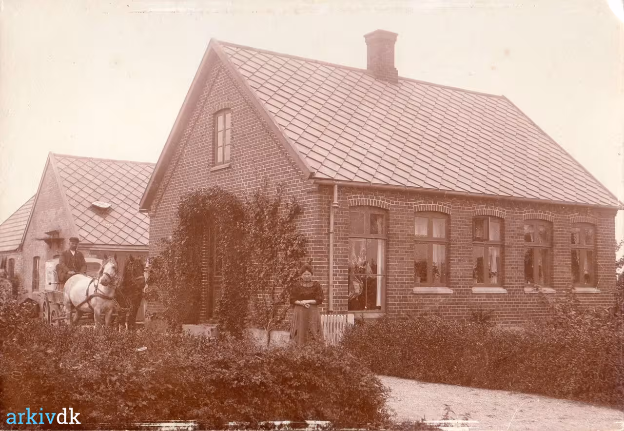 arkiv.dk | Slagterbutik og privat, Slagter Hans Rasmussen, Lange Gyde 5,