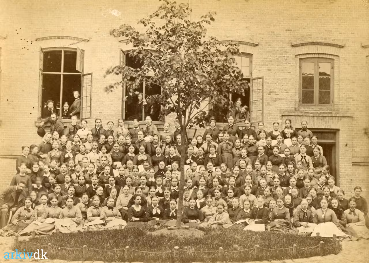 arkiv.dk | Vallekilde Højskole. Elevhold. Sommerhold.