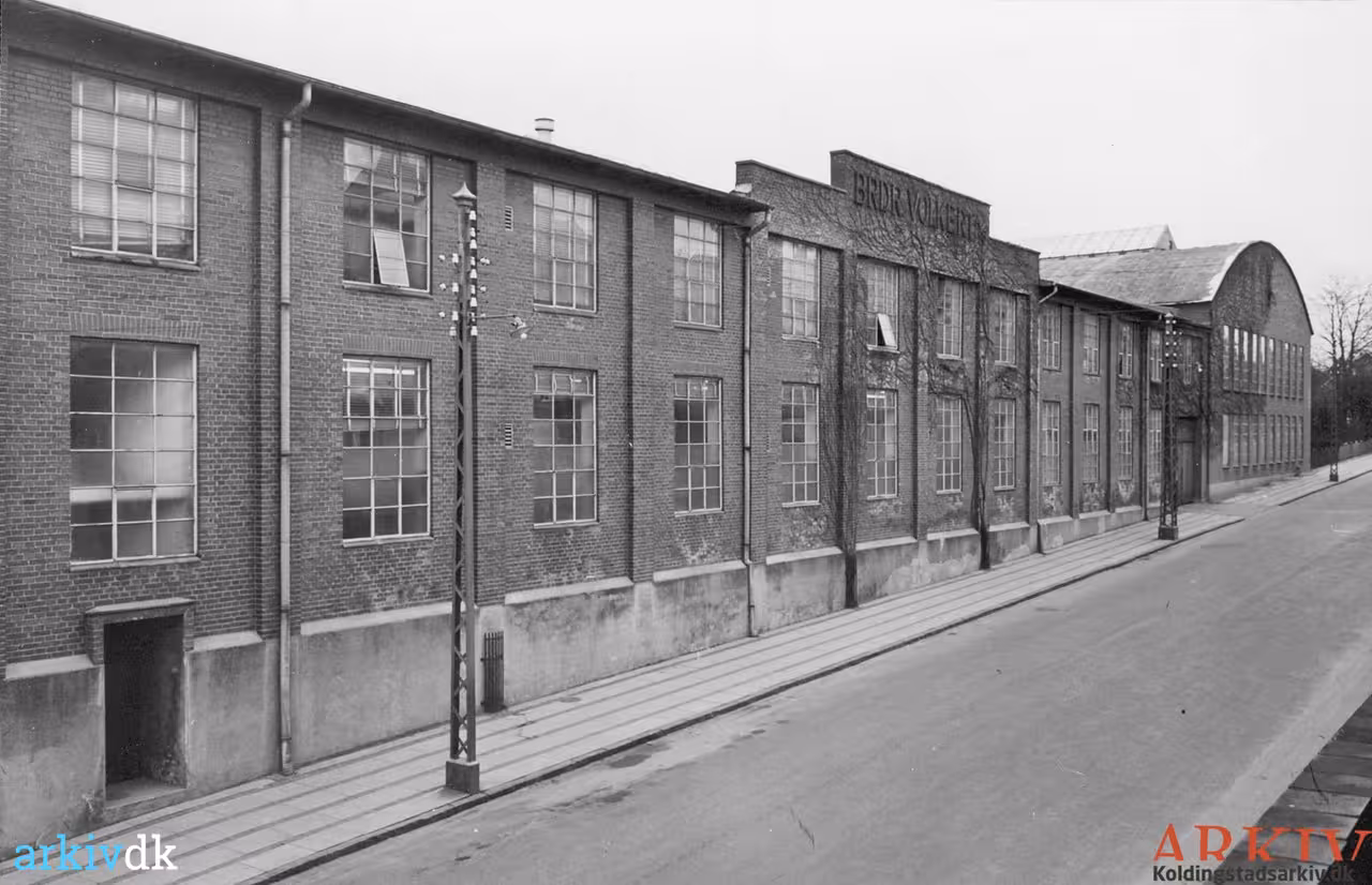 arkiv.dk | Facaden til Brødrene Volkerts Fabriker A/S, Agtrupvej.