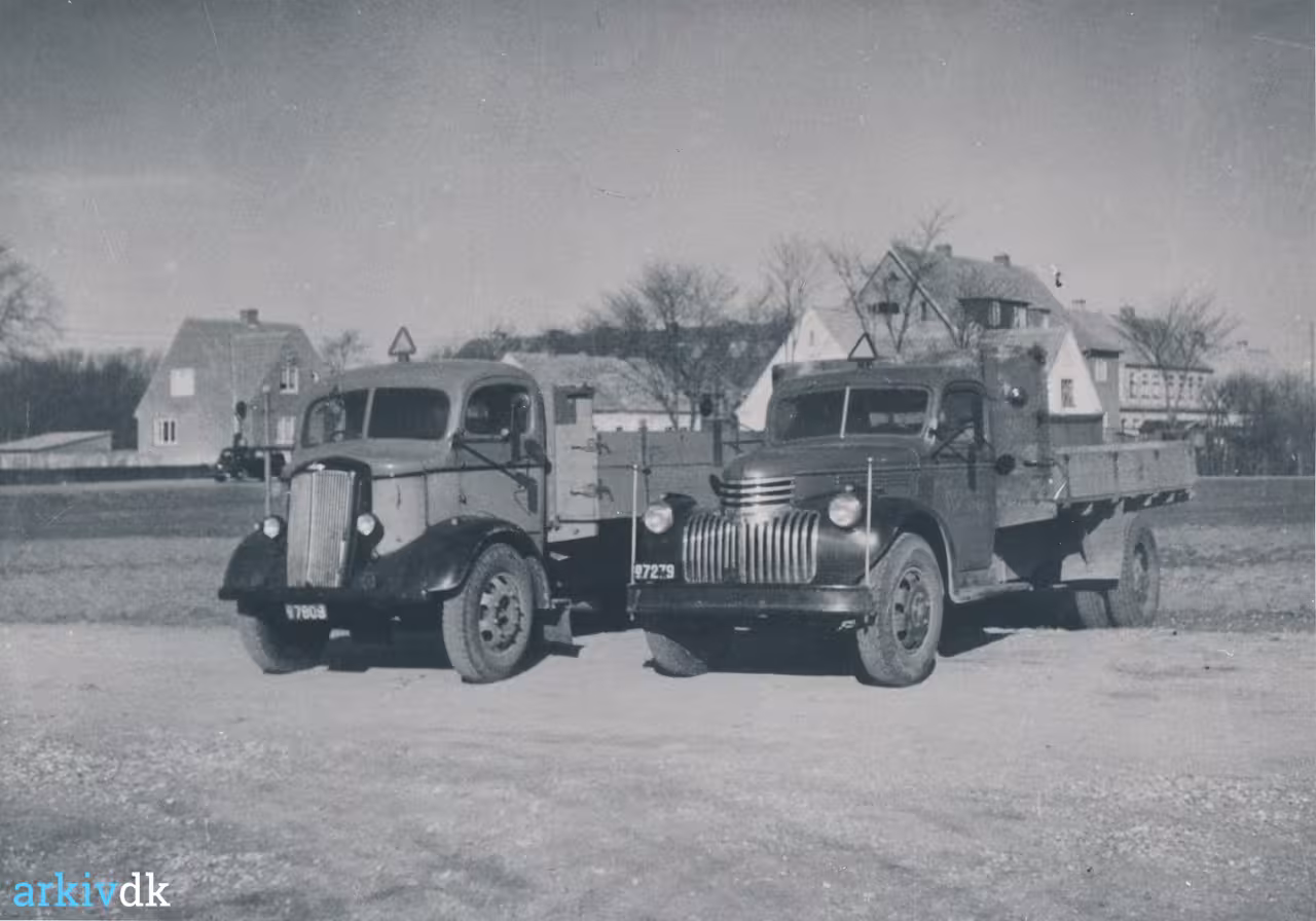 arkiv.dk | Vognmand Richard Andersens lastbiler