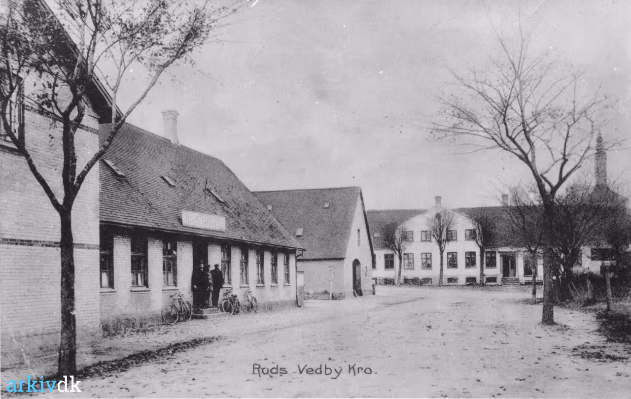 arkiv.dk | Ruds vedby kro 1908