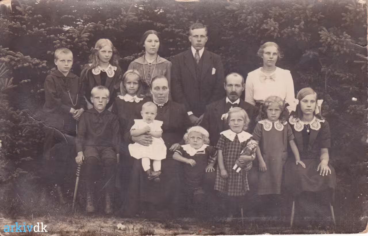 arkiv.dk | Niels (Weister) Jensen med familie