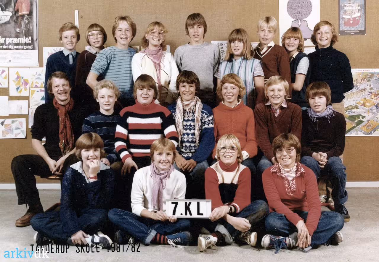 arkiv.dk | Tanderup skole. Klassebillede. 7. Kl. 1981-1982, Tanderup sogn