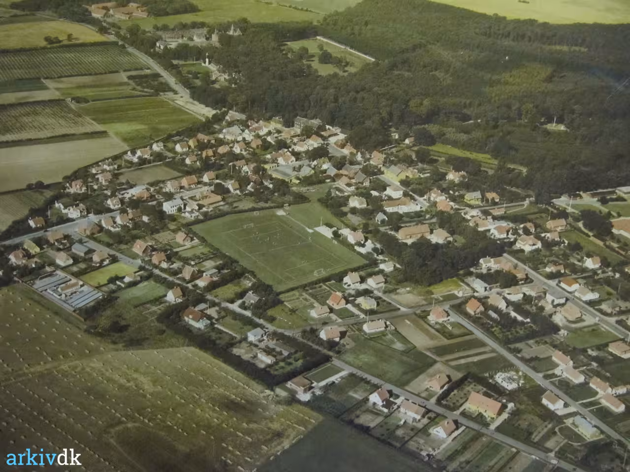 arkiv.dk | Luftfoto af Jægerspris