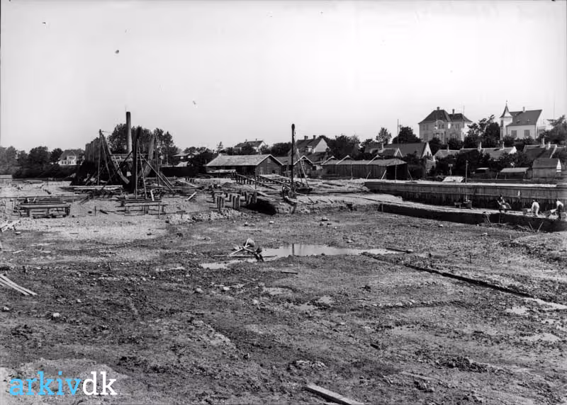 arkiv.dk | Frederikssund Skibsværft. "Brødrene Andersens Baadebyggeri og Savskæreri".