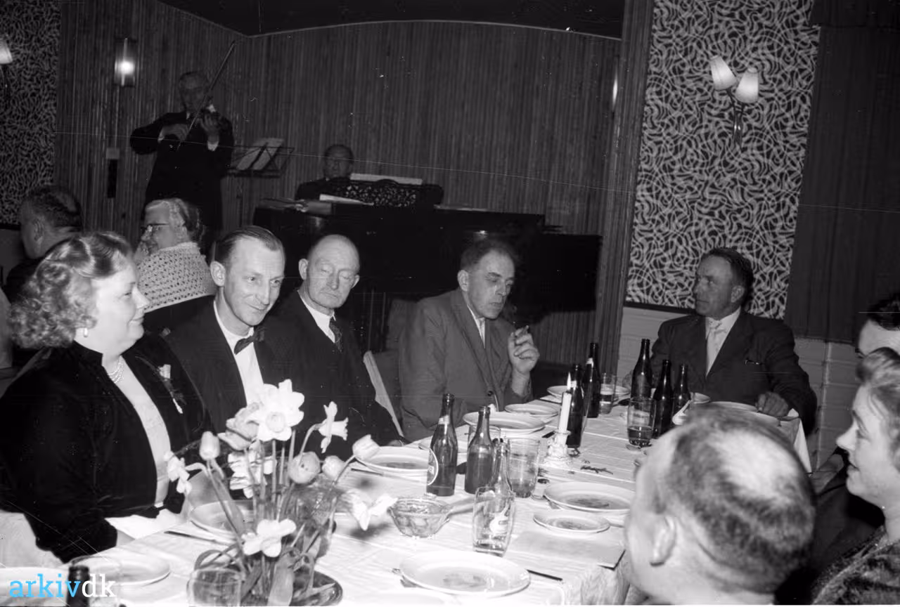 arkiv.dk | Smedemester Vestergaard. Hou ved Mariager