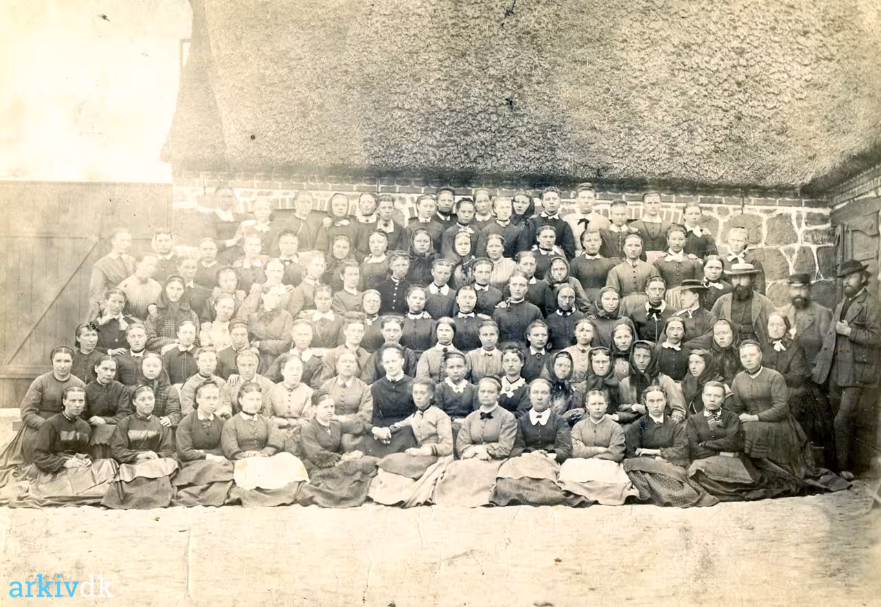 arkiv.dk | Vallekilde Højskole. Elevhold. Sommerhold.