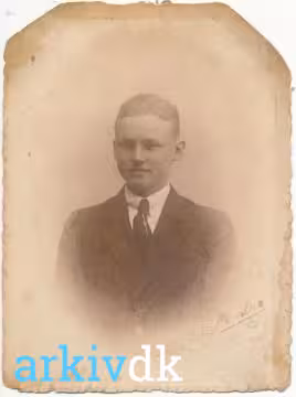 arkiv.dk | Herman Carl Jensen Oddenvej 252 Hos fotografen.