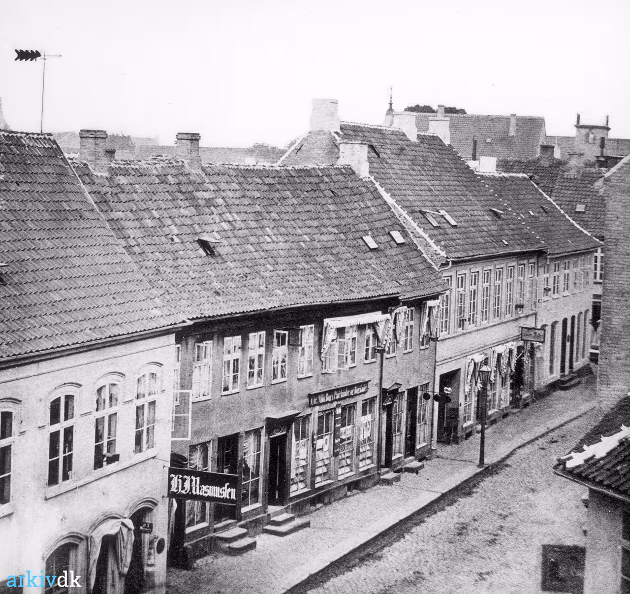 arkiv.dk | Vestergade 45 - 39 omkring 1880