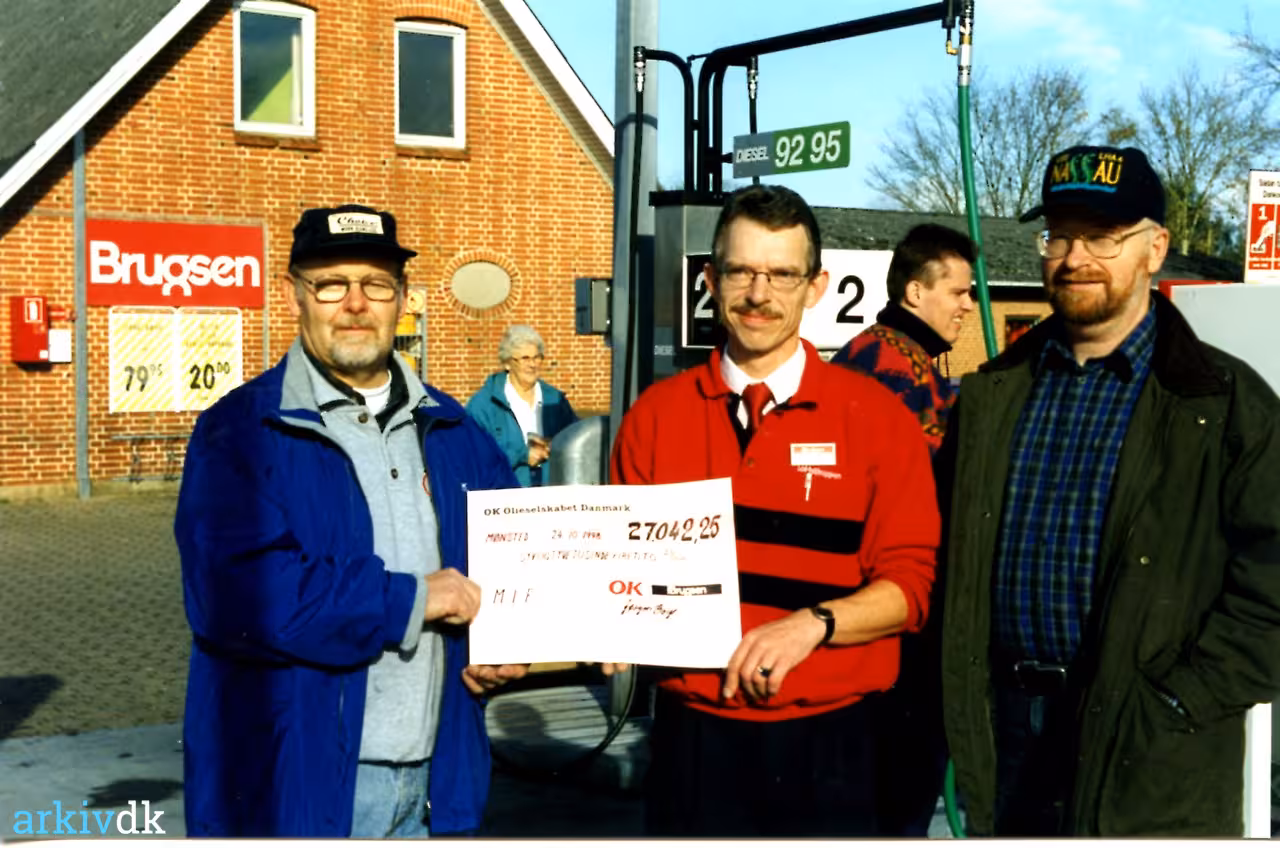 arkiv.dk | Sponsorstøtte til Mønsted Idrætsforening 1998.