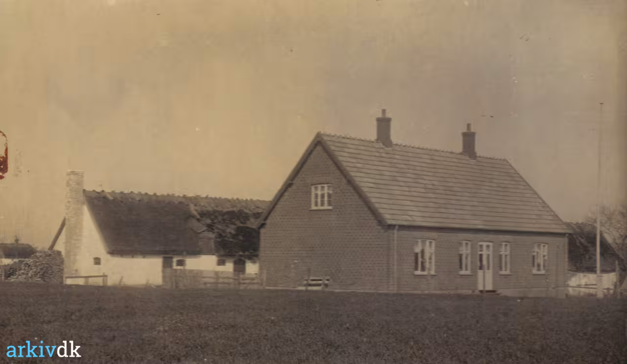 arkiv.dk | Ejendom måske i Jonstrup,