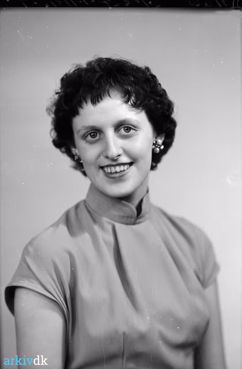 arkiv.dk | Frk. Inga Christiansen, Gl. Landevej 140, Herning