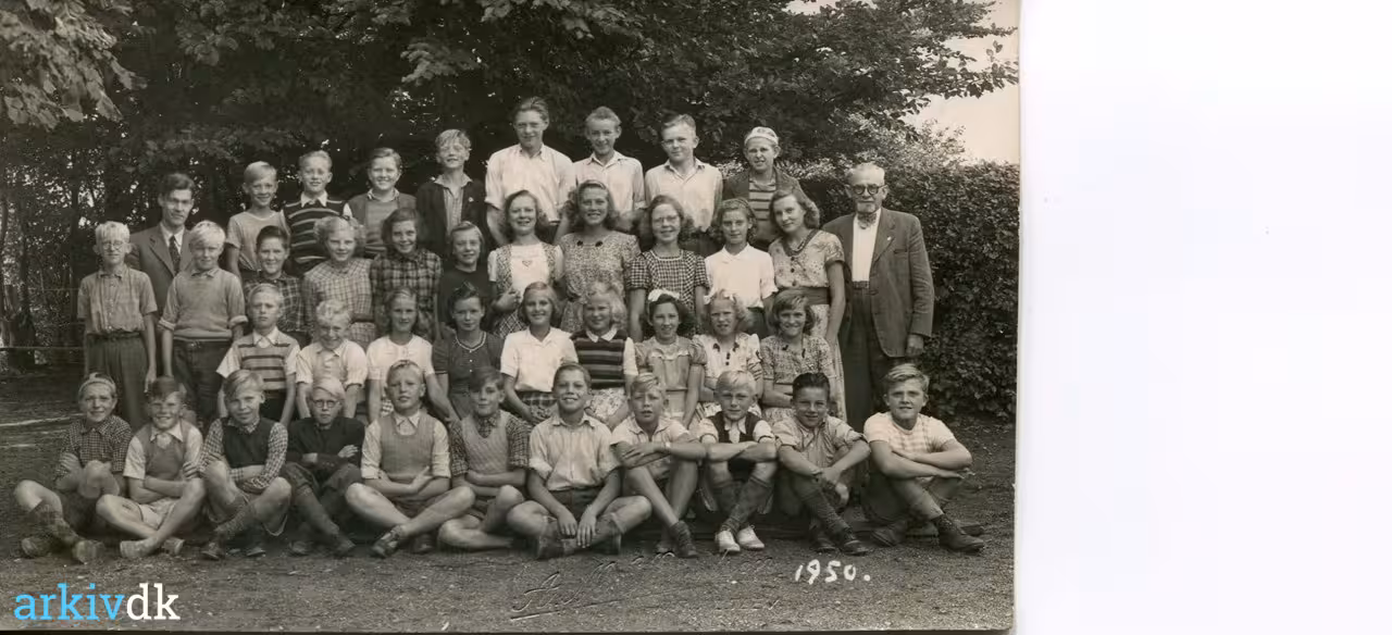 arkiv.dk | Skolebillede fra Eskilstrup skole 1950