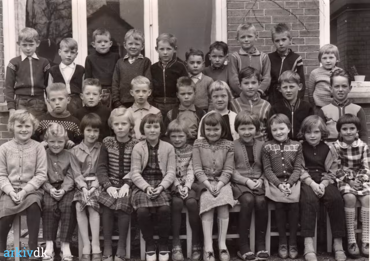 arkiv.dk | Skole billede, 2 kl. Gislinge Skole