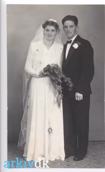 arkiv.dk | Brudeparret Monny og Holger Svendsen, Kappel