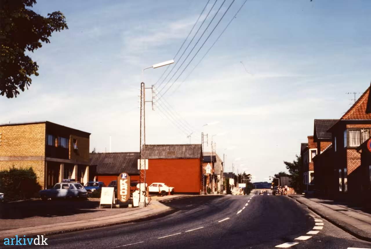 arkiv.dk | Vejlevej i Bredsten, 1982