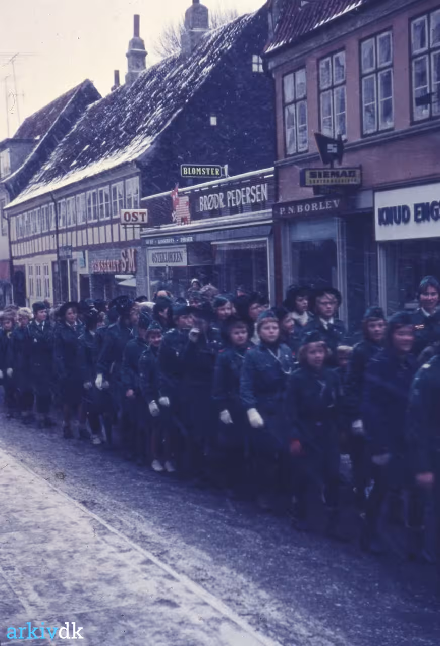 arkiv.dk | KFUK-spejderne i Søndergade, Vejle, ca. 1965