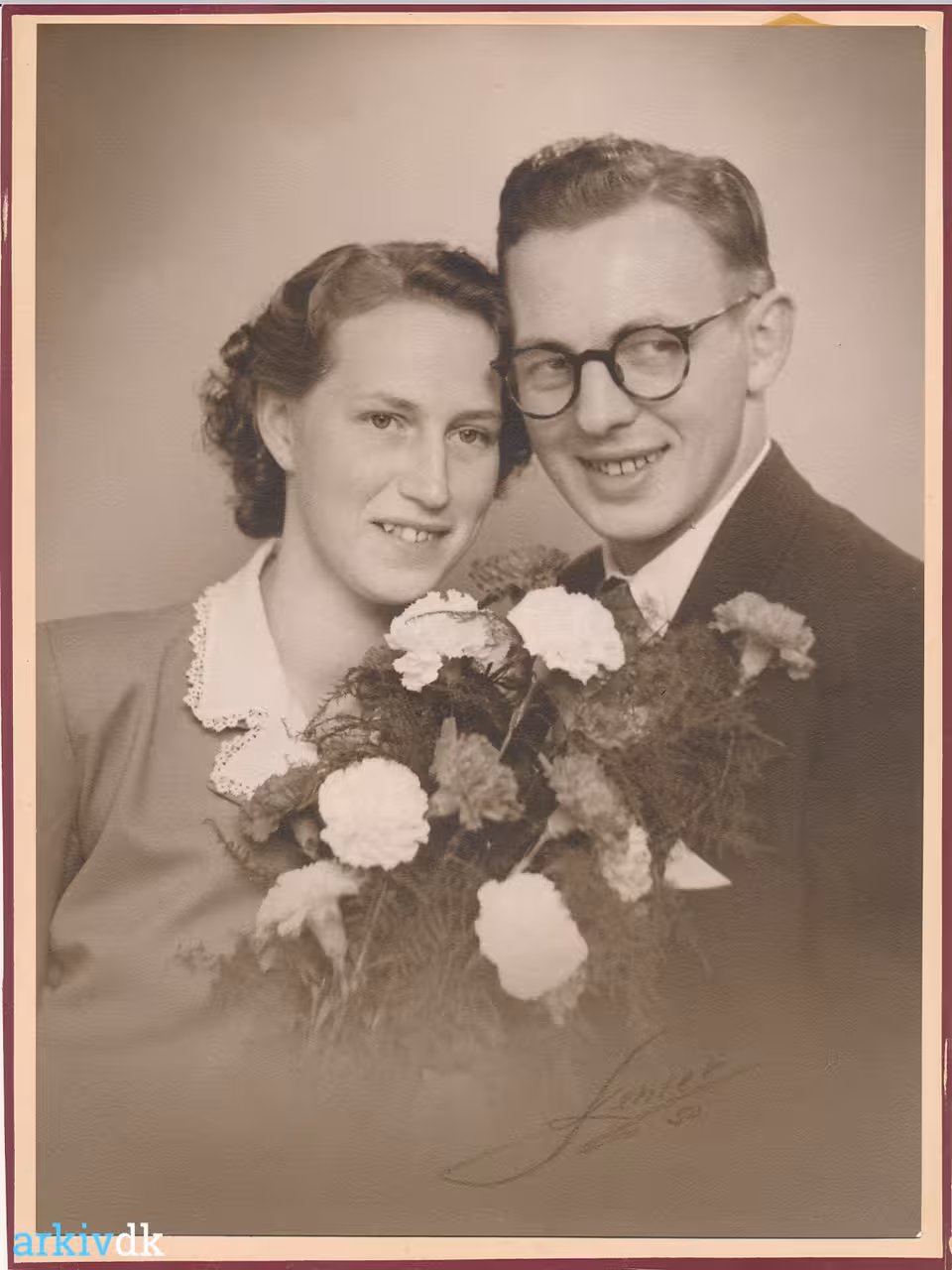 arkiv.dk | Brudepar. Inger og Jørgen Mathiasen. 1950.
